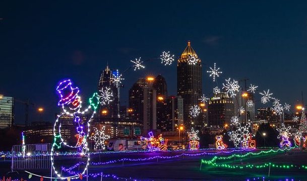ATL Holiday Lights - a drive-thru light show spectacular at Lakewood ...