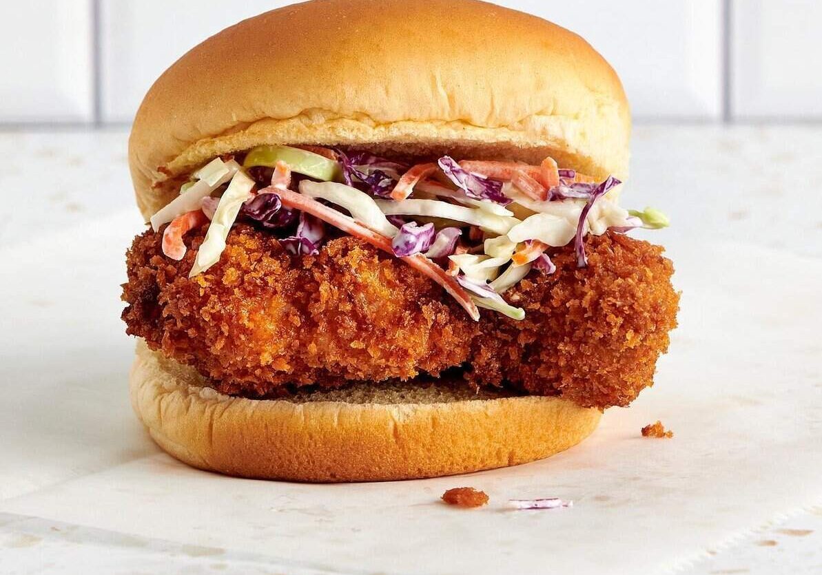National Fried Chicken Sandwich Day deals & freebies on Nov. 9th ...
